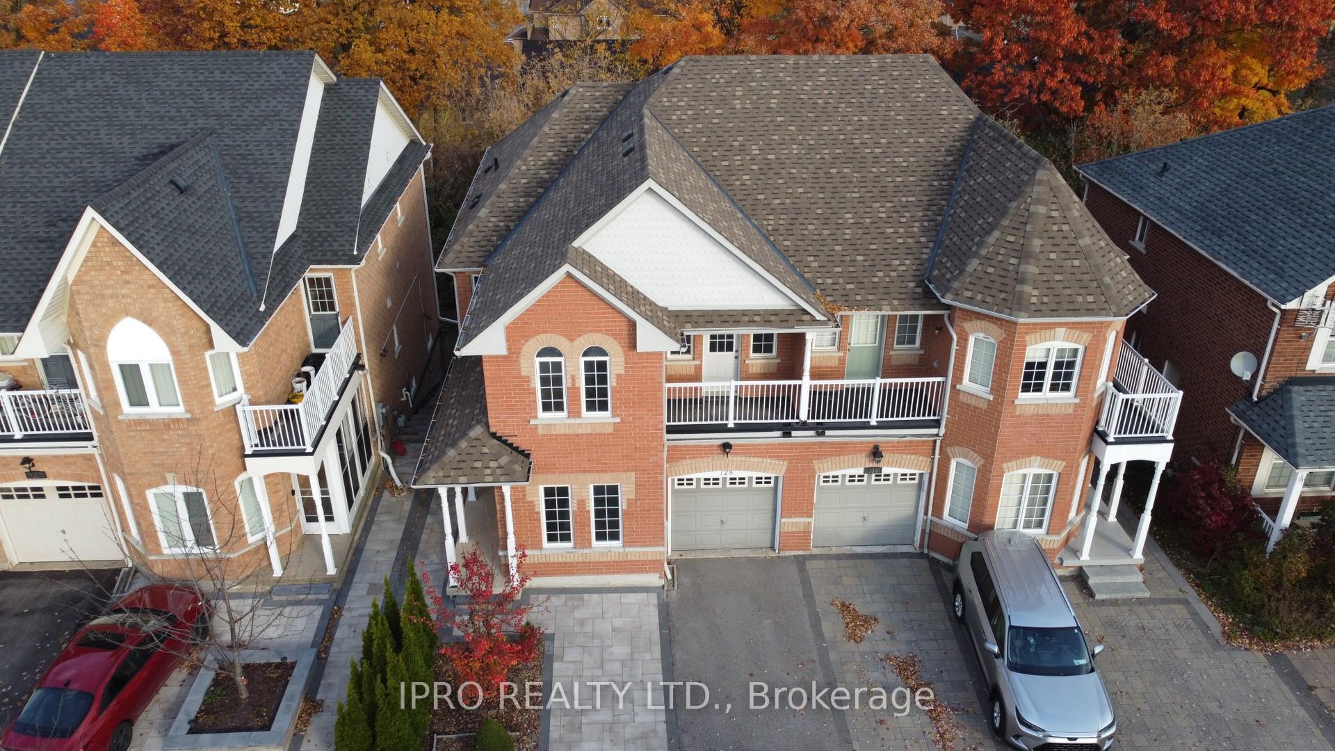 128 Lebovic Drive, Richmond Hill, ON L4E 5B8