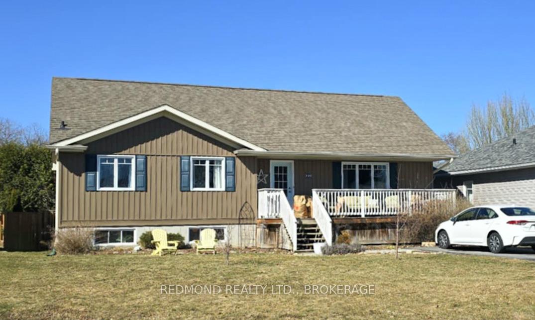 128 Maplecroft Court, Gananoque, ON K7G 0A6