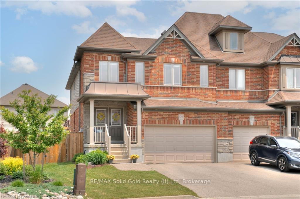 129 Coopershawk Street, Kitchener, ON N2K 4J8