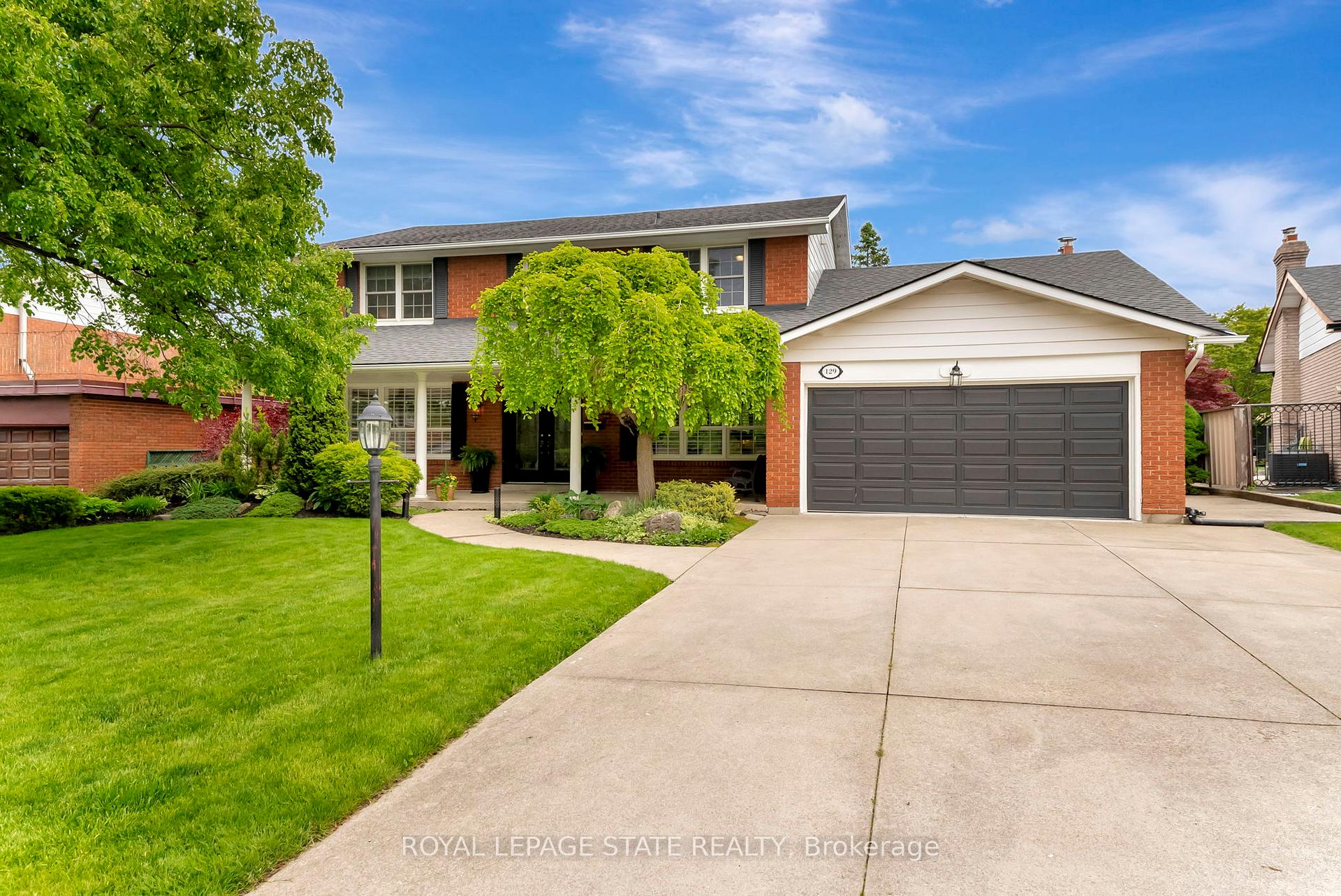 129 Country Club Drive, Hamilton, ON L8K 5W4