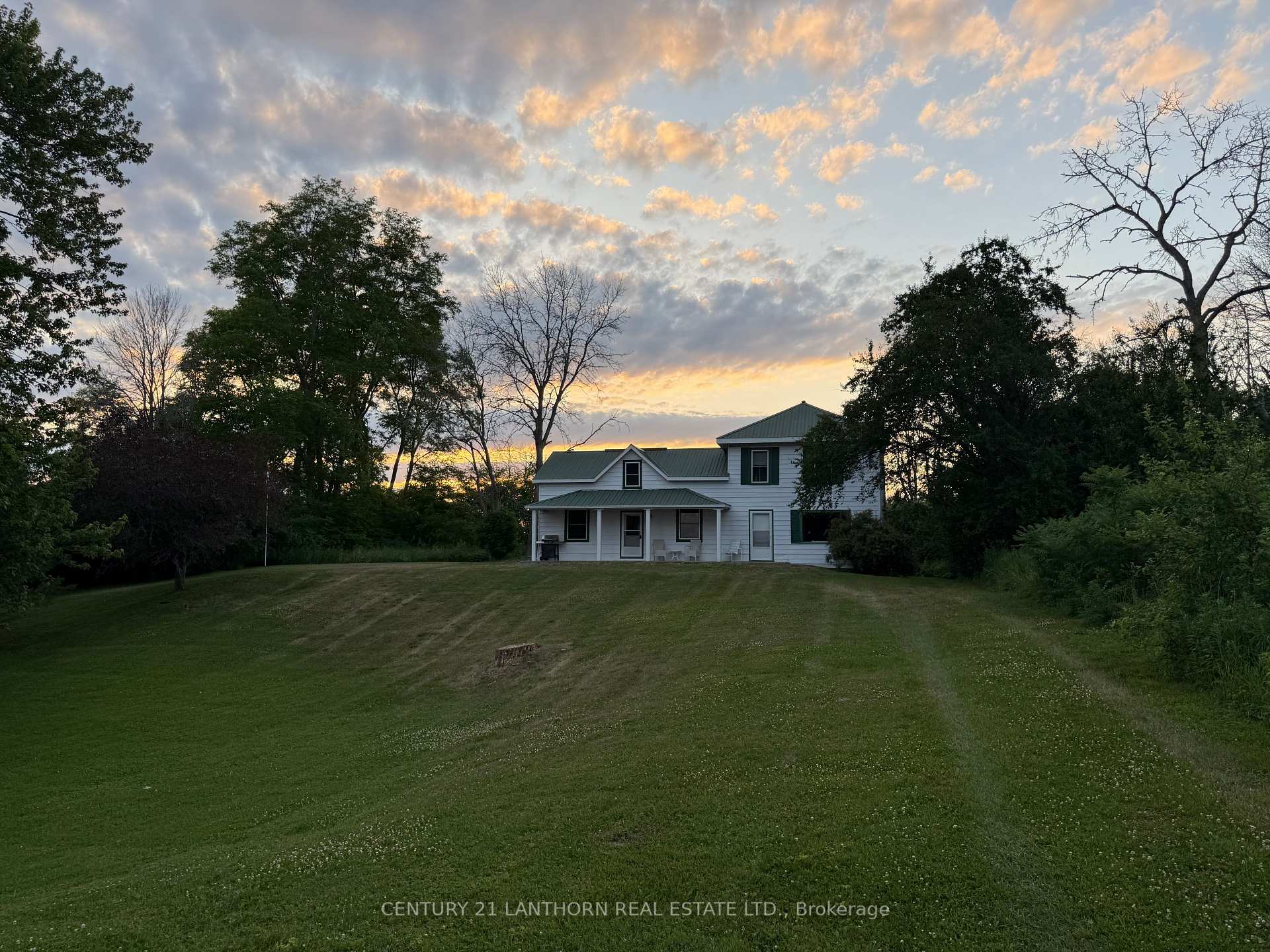 129 Cressy Lakeside Road, Prince Edward County, ON K0K 2T0