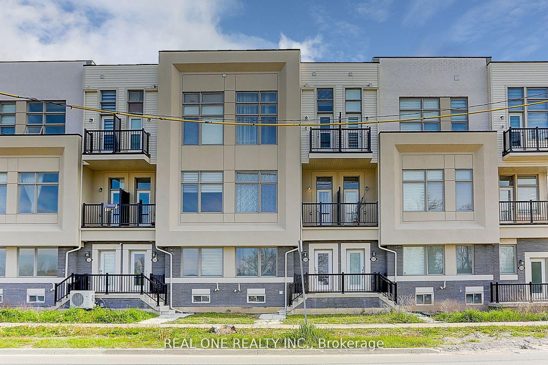 129 Markland Street W, Markham, ON L6C 3B5