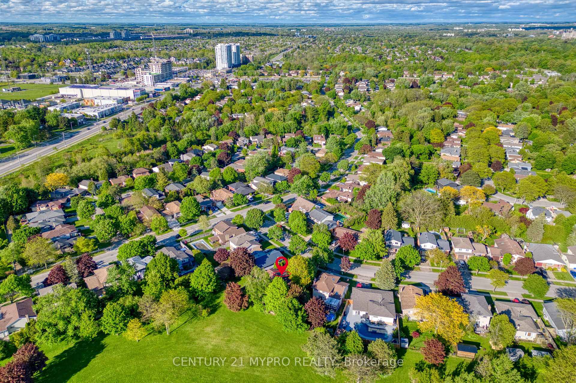 129 Winding Woods Road, London North, ON N6G 3G7