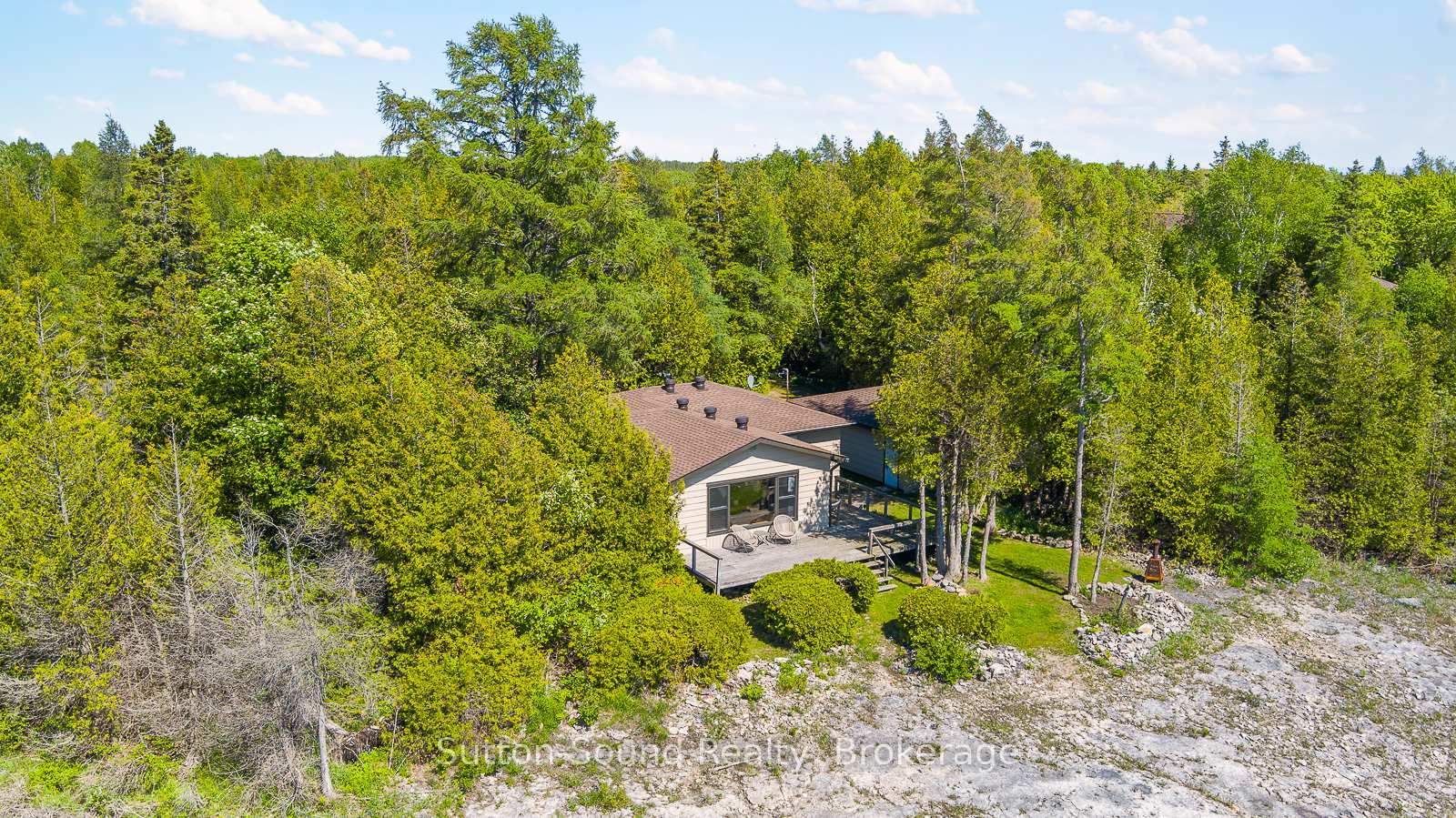 1292 Sunset Drive, South Bruce Peninsula, ON N0H 2T0