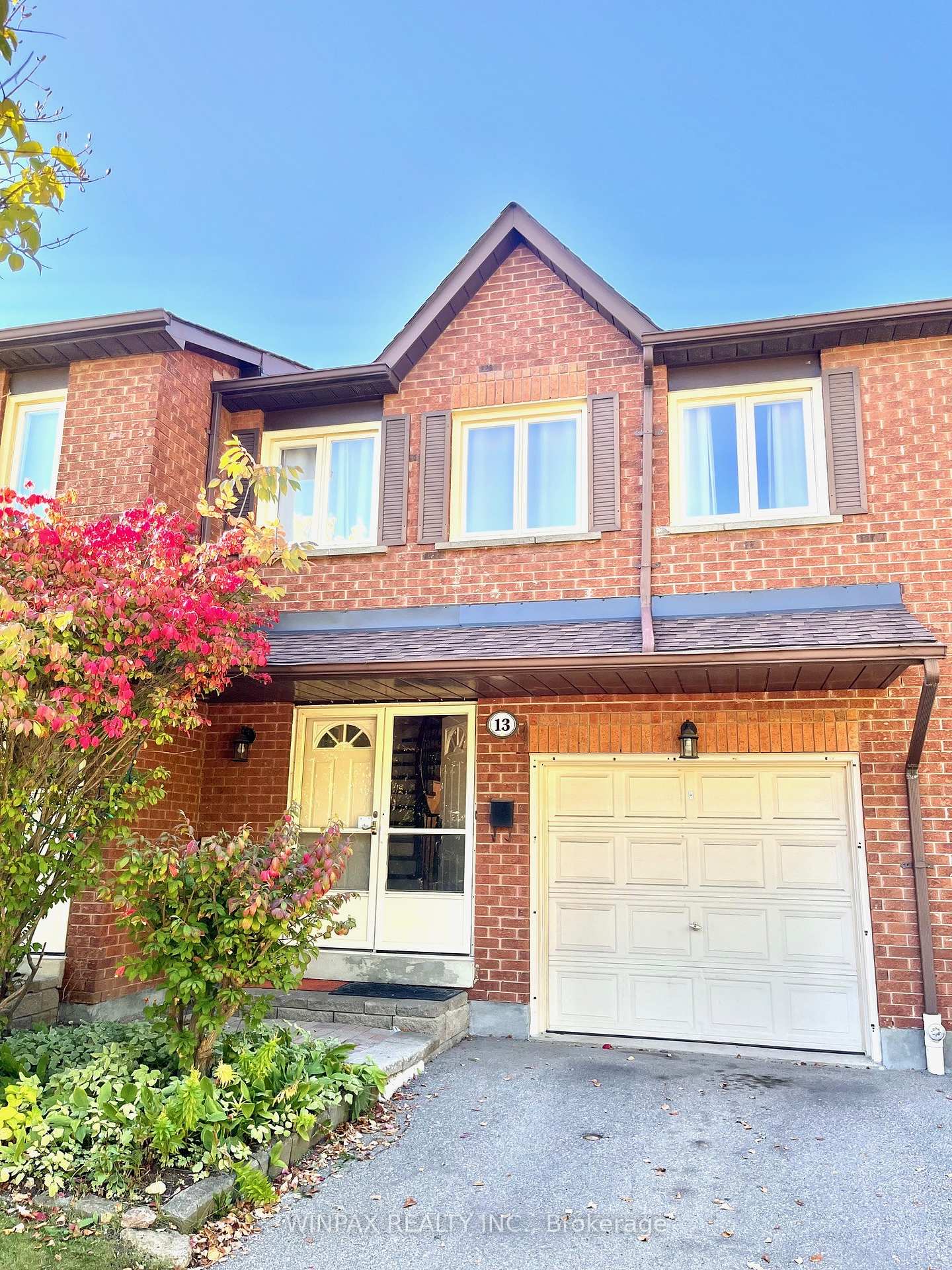 13 - 800 Constellation Drive, Mississauga, ON L5R 3L6