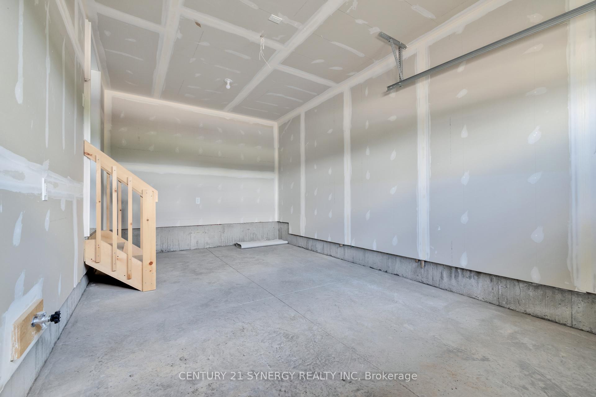 13 HELEN Street, North Stormont, ON K0A 1R0