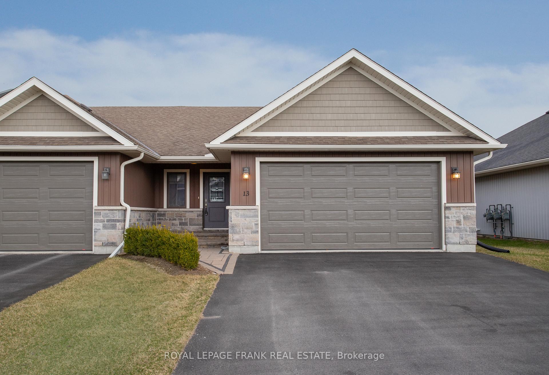 13 Mavis Way, Belleville, ON K8P 0G2