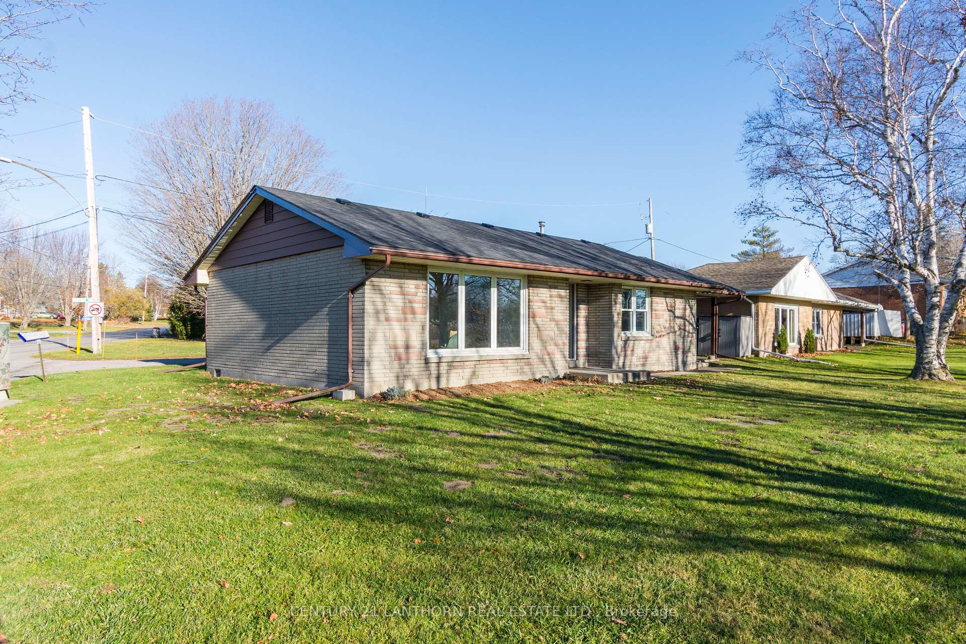 13 Railway Street, Brighton, ON K0K 1H0