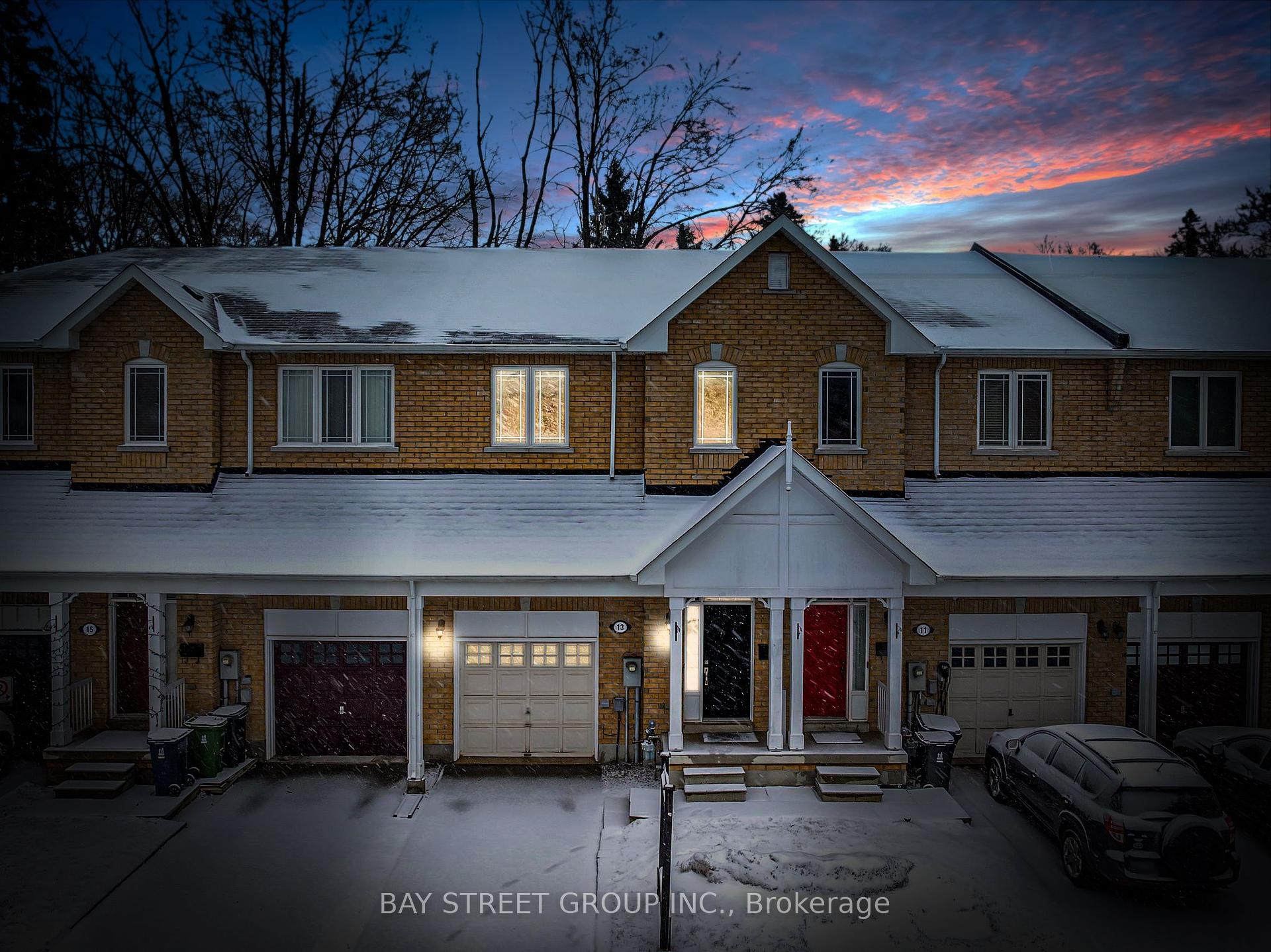 13 Skelding Court, Toronto, ON M1E 2R7