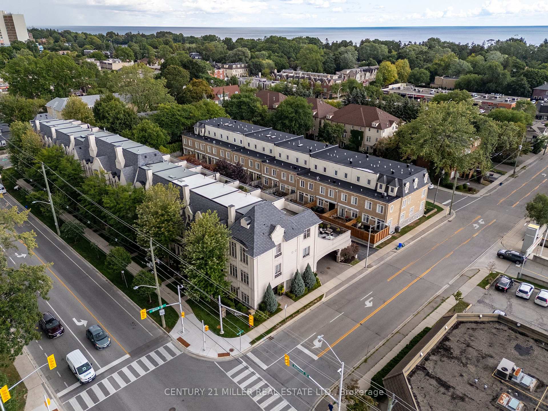 131 Brock Street, Oakville, ON L6K 0A2