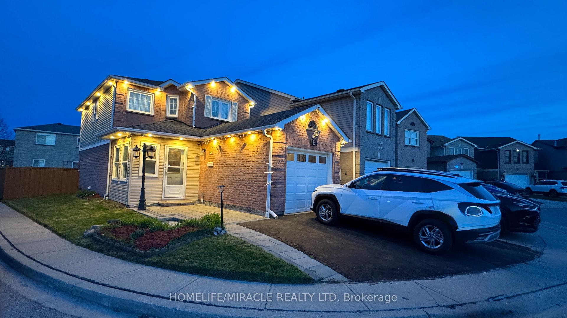 131 Plumrose Pathway, Toronto, ON M1B 4B6