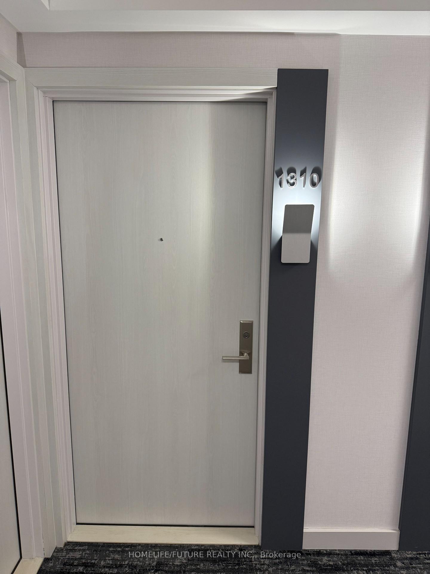 1310 - 30 Samuel Wood, Toronto, ON M9N 0C9