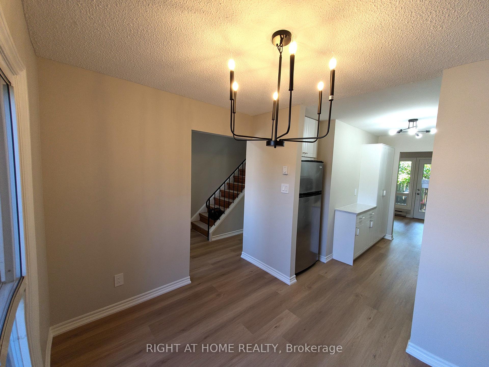 132 - 18 Elsa Vine Way, Toronto, ON M2J 4H9