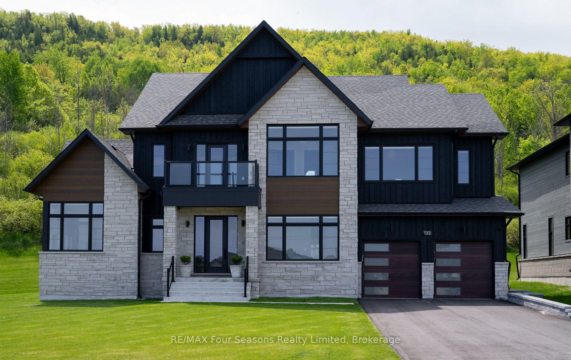 132 Dorothy Drive, Blue Mountains, ON N0H 2P0