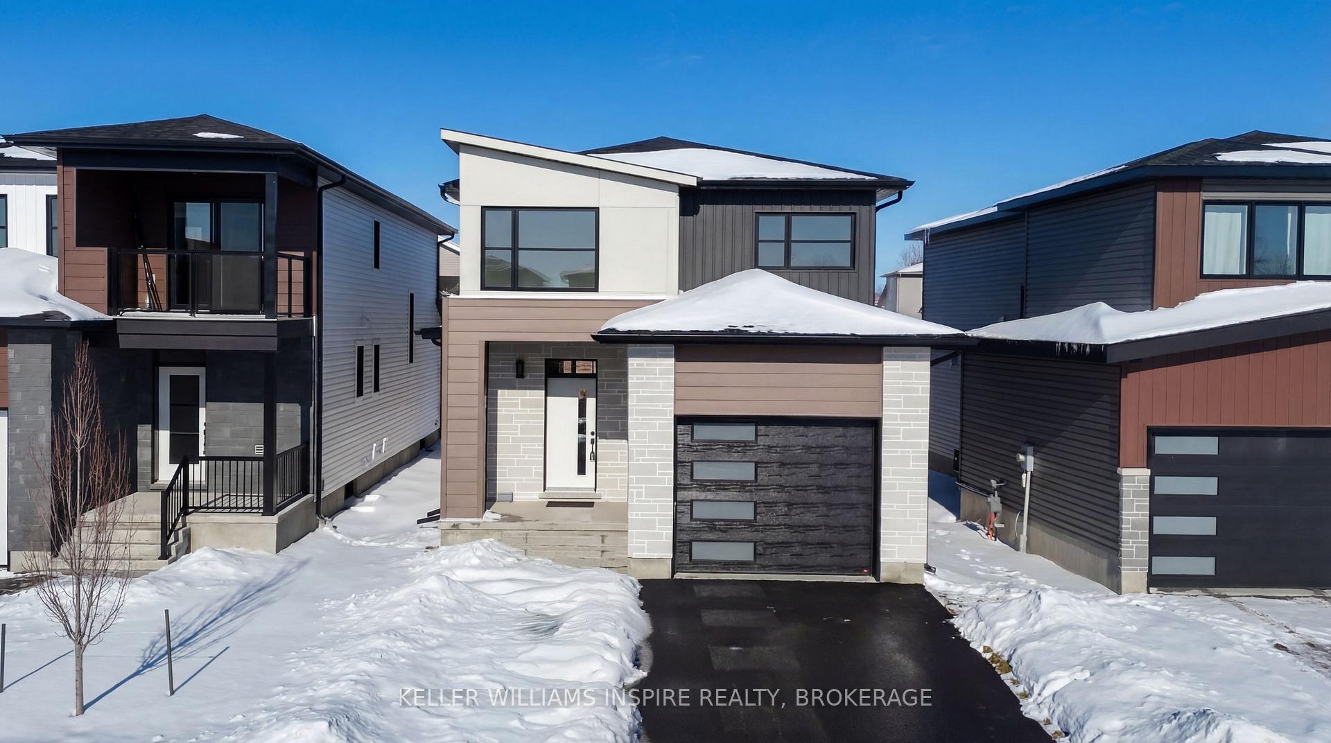 132 McDonough Crescent, Loyalist, ON K7N 0A4
