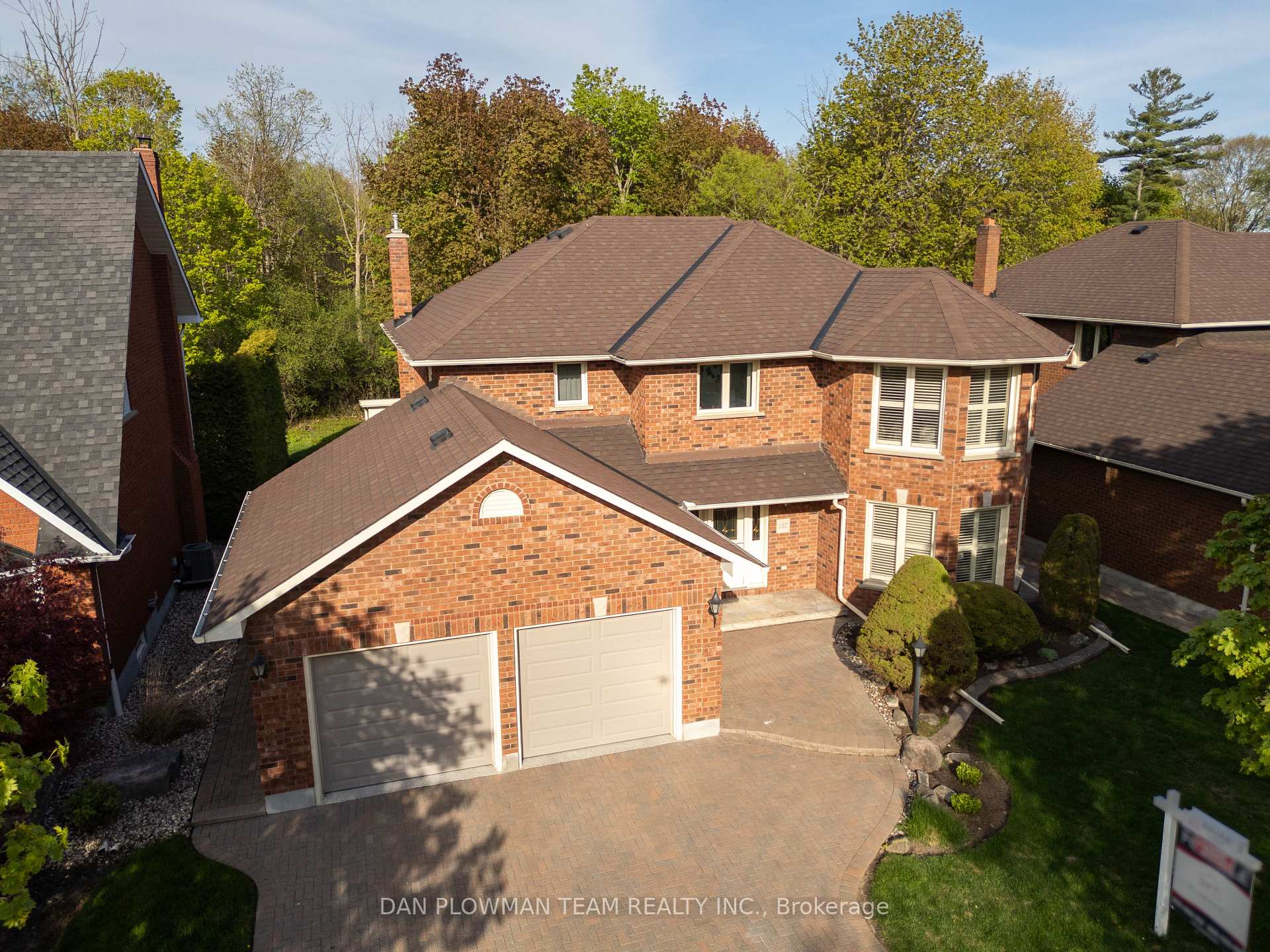 132 Samac Trail, Oshawa, ON L1G 7V9