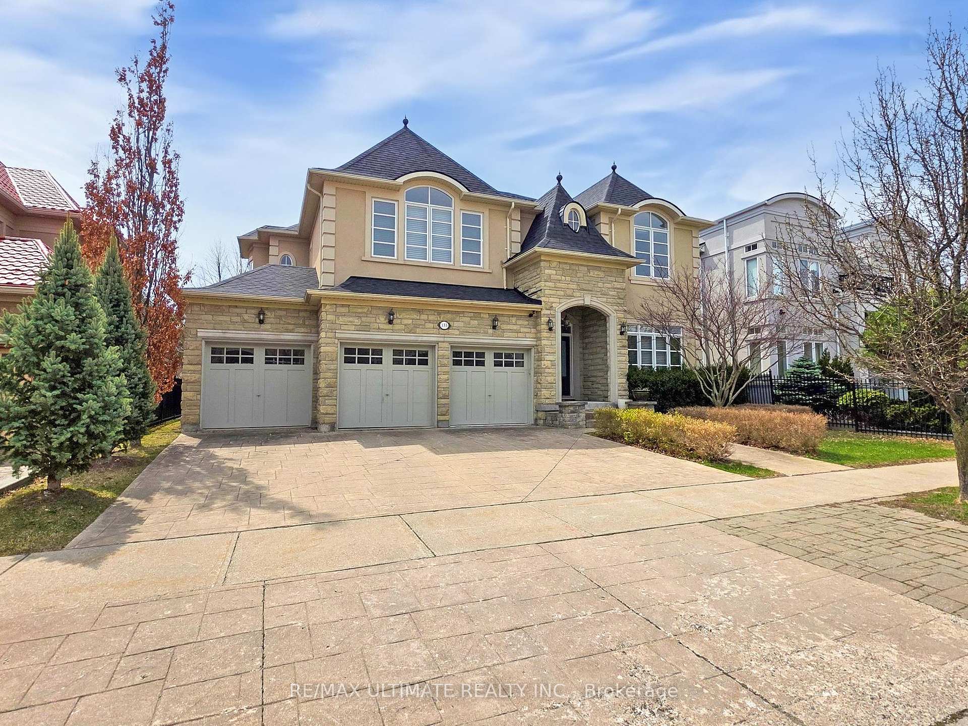 133 Cook's Mill Crescent, Vaughan, ON L6A 0L1