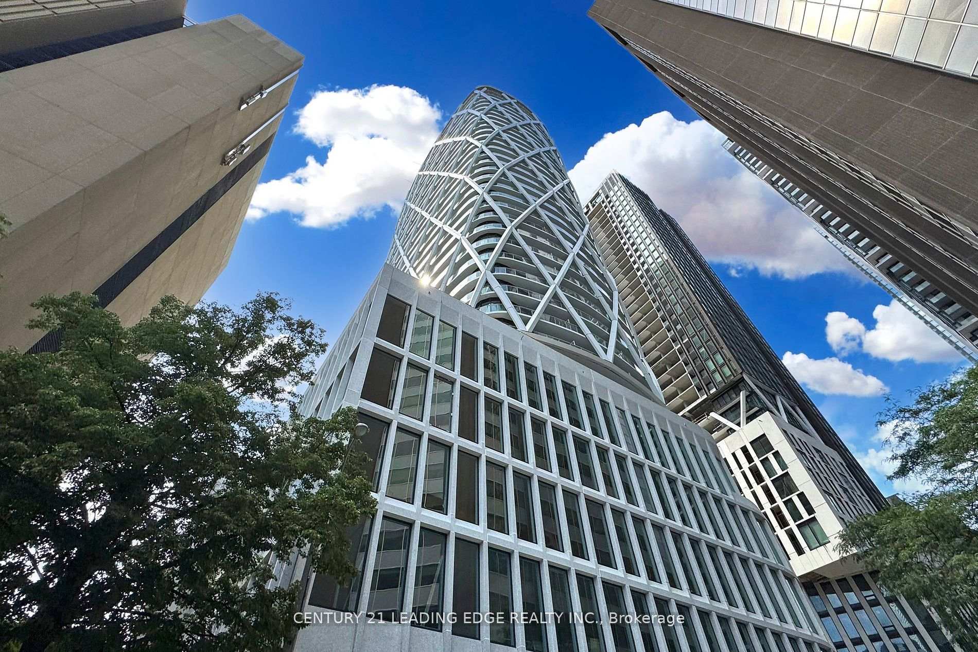 1330 - 230 Simcoe Street, Toronto, ON M5T 0G7