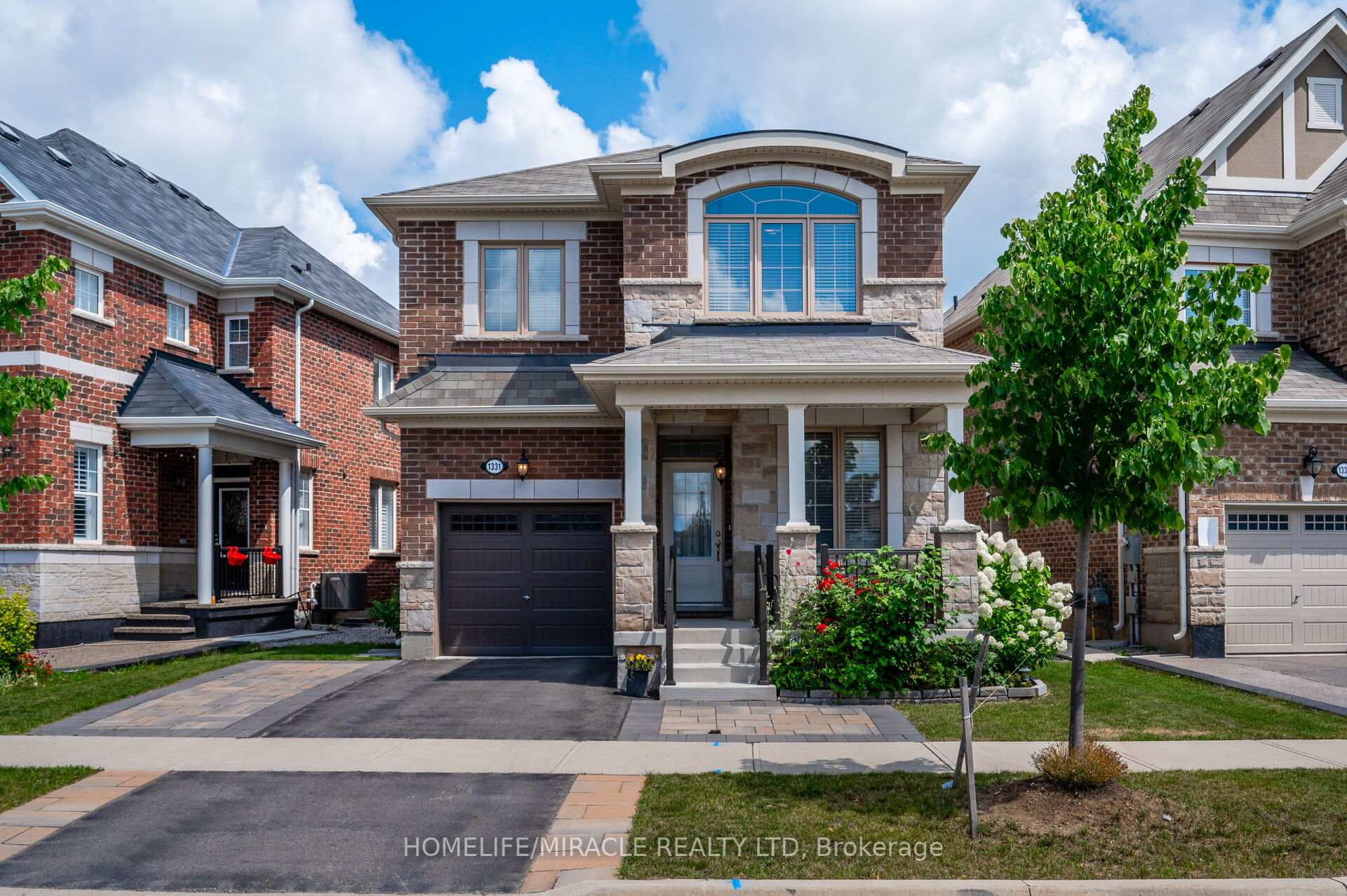1331 Rose Way, Milton, ON L9E 1M3