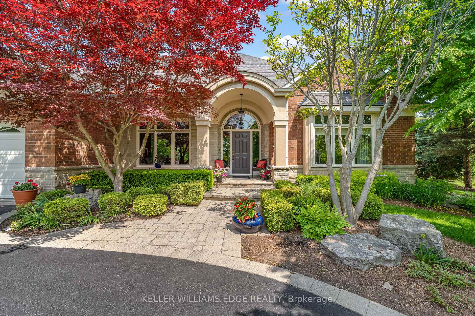 1333 Concession 6 Road W, Hamilton, ON L8B 1N5