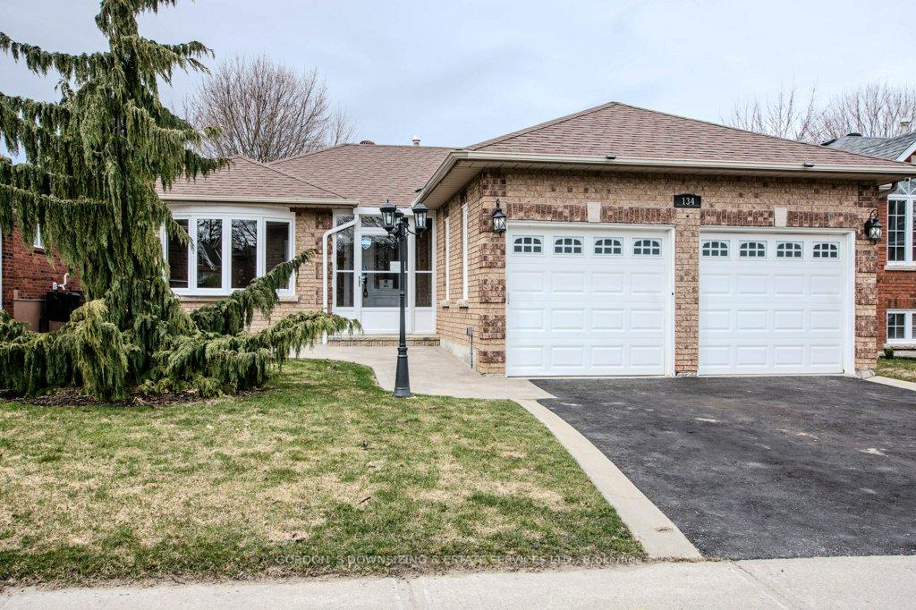 134 Compton Crescent, Bradford West Gwillimbury, ON L3Z 2X9