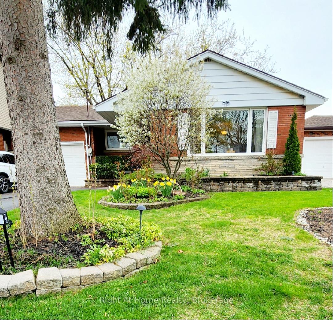 134 West 27th Street, Hamilton, ON L9C 5A3