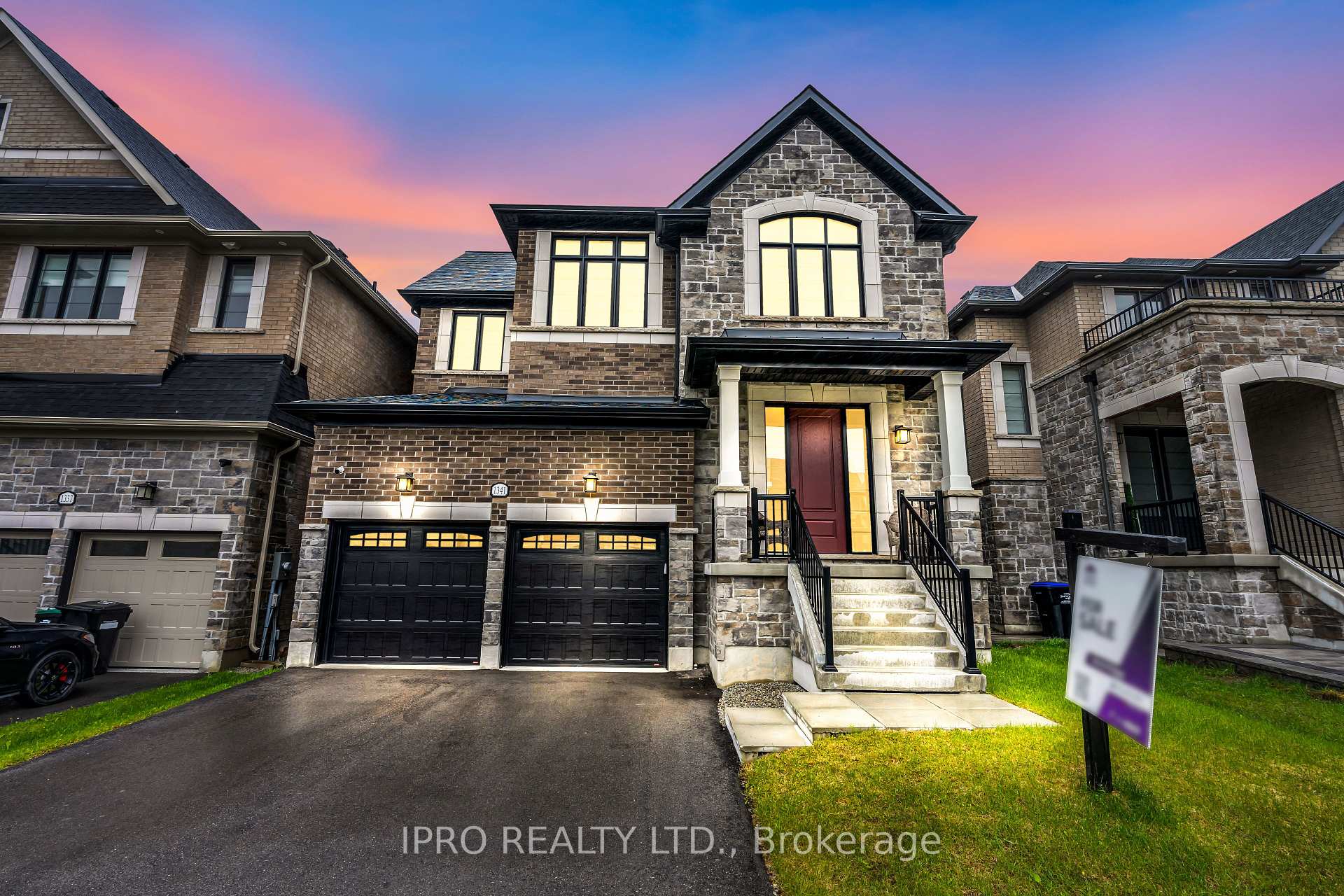 1341 Blackmore Street, Innisfil, ON L9S 0P2