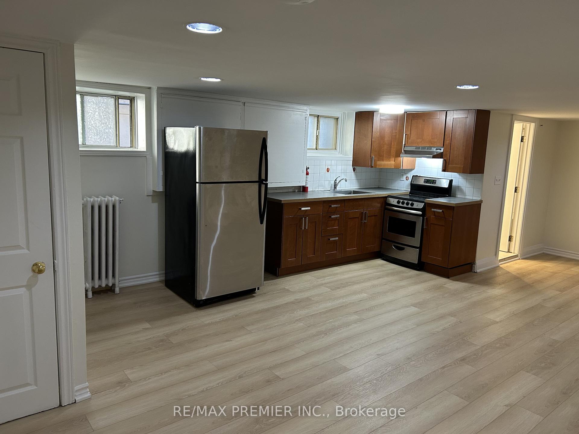 Unit G - 1342 Pape Avenue, Toronto, ON M4K 3X2