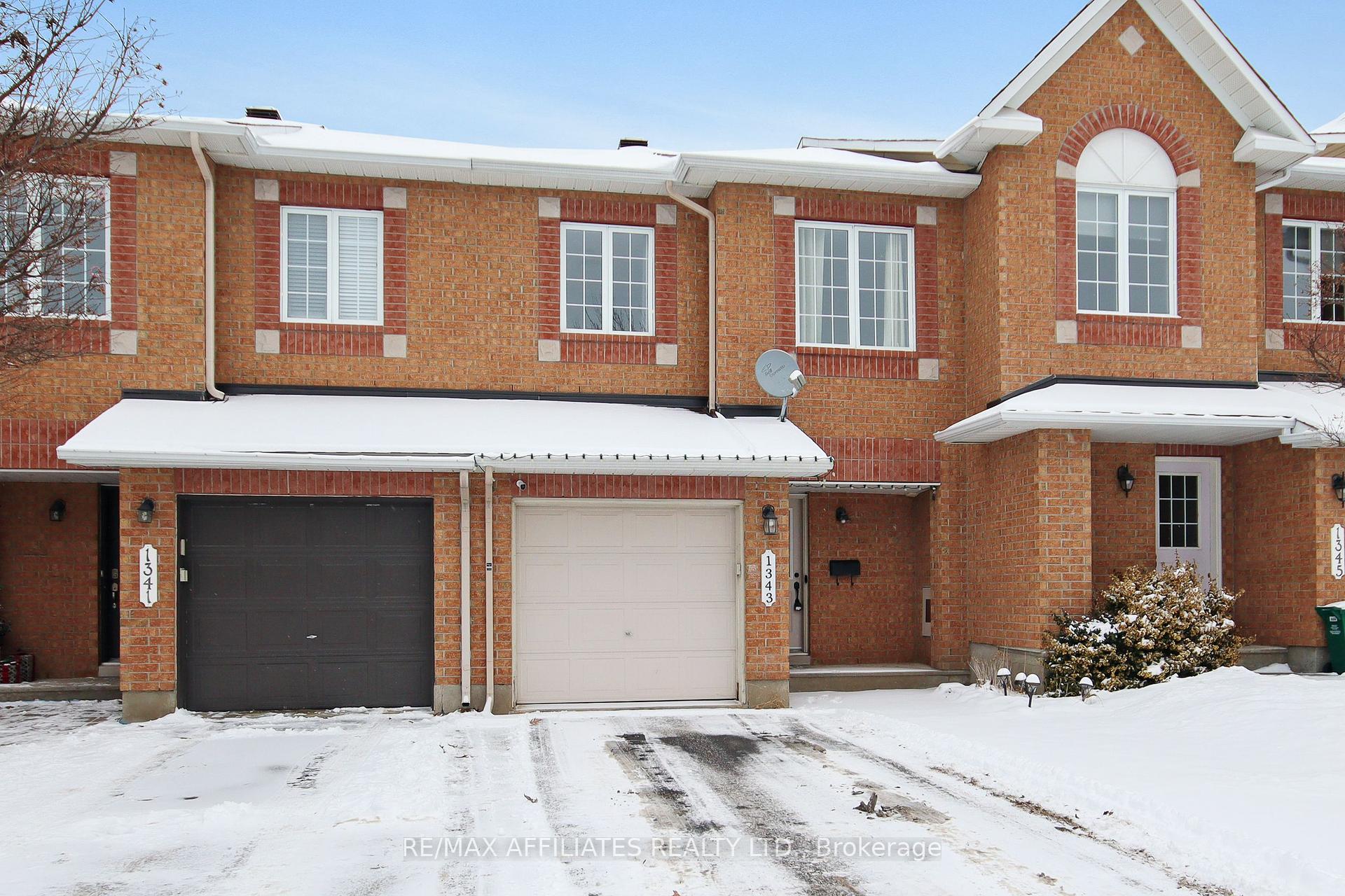 1343 Halton Terrace, Kanata, ON K2K 3J2