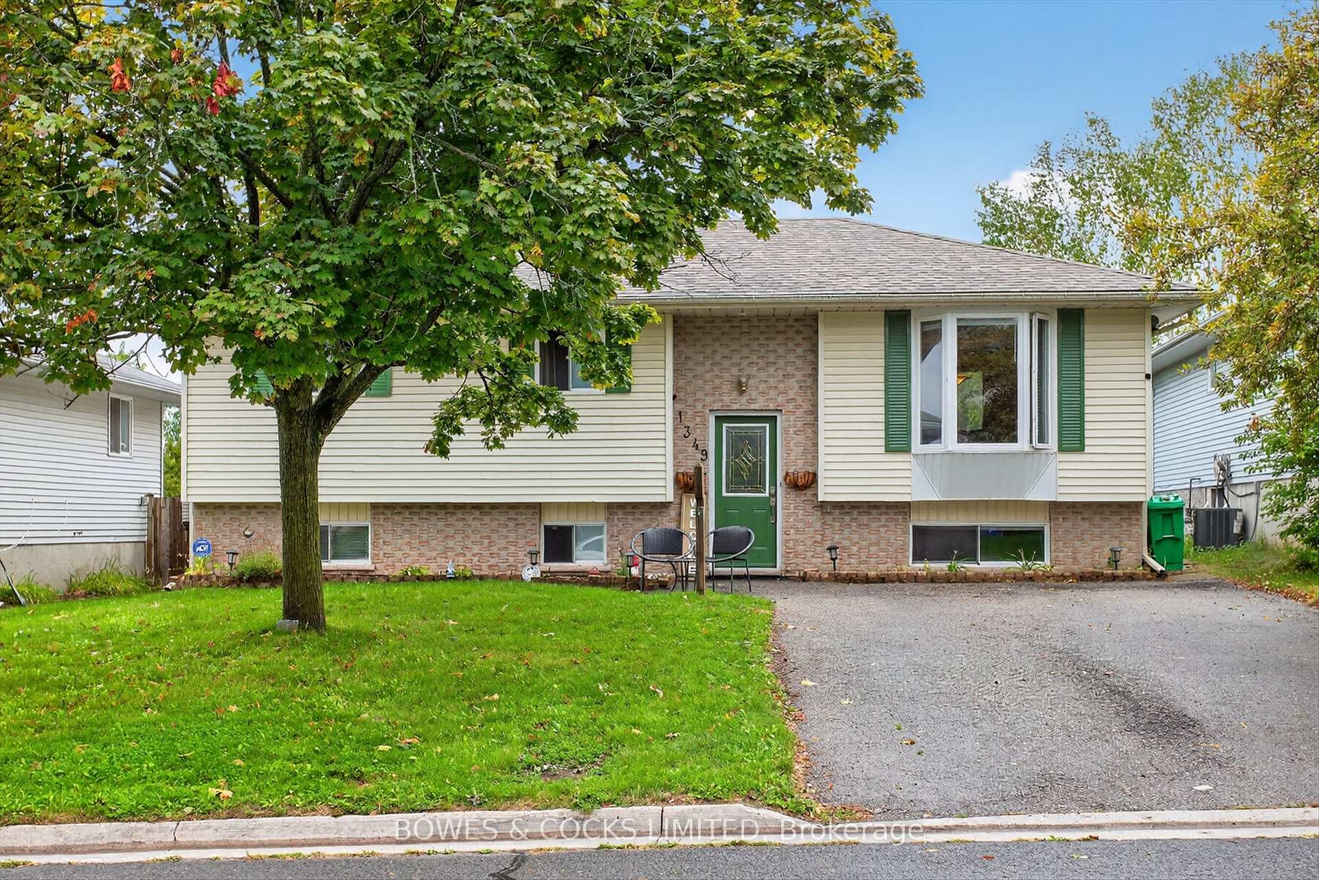 1349 Tudor Crescent, Peterborough, ON K9L 1X1