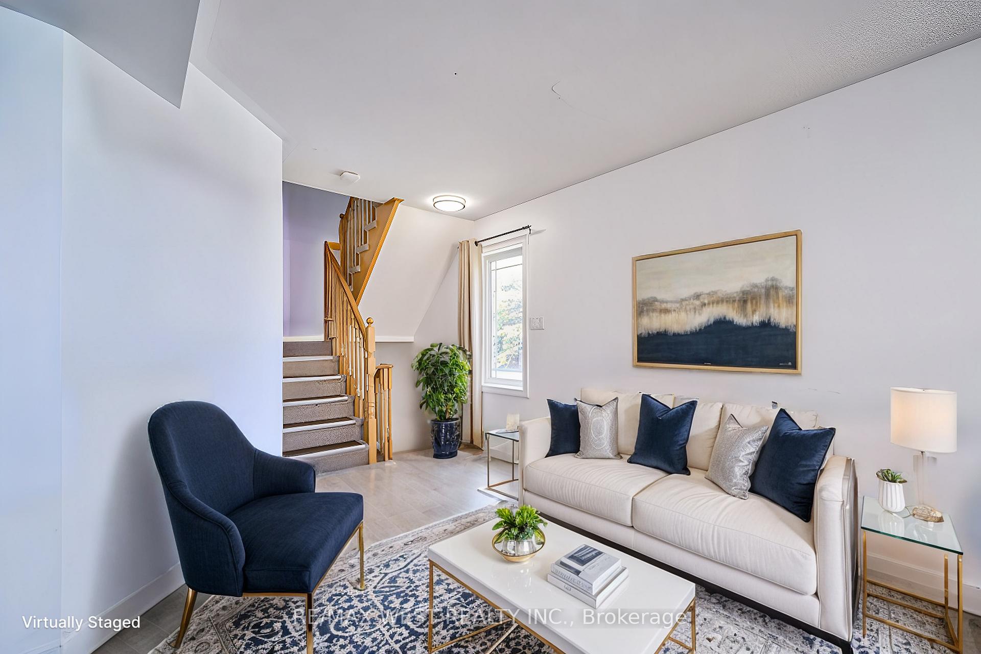 135 Homestead Road, Toronto, ON M1E 3S1