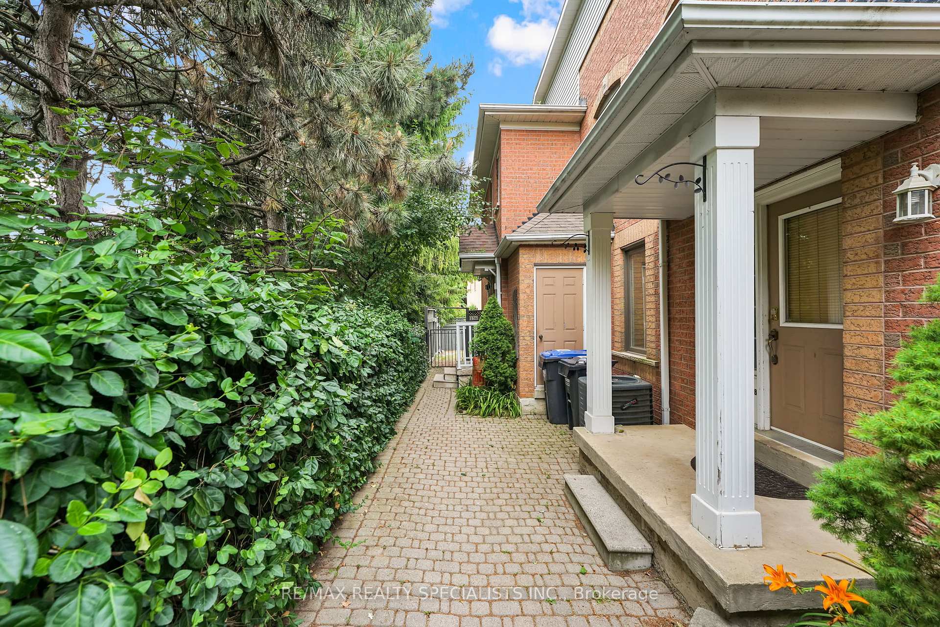 136 Clover Bloom Road, Brampton, ON L6R 1S6