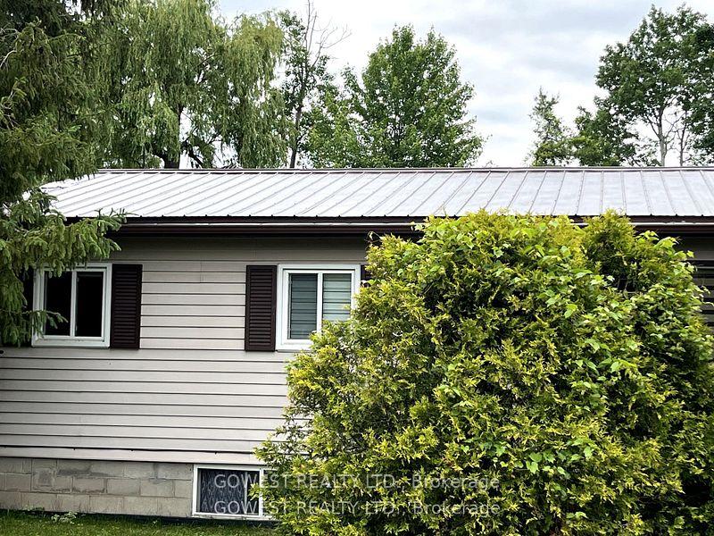 137 First Avenue, Tay, ON L0K 1R0