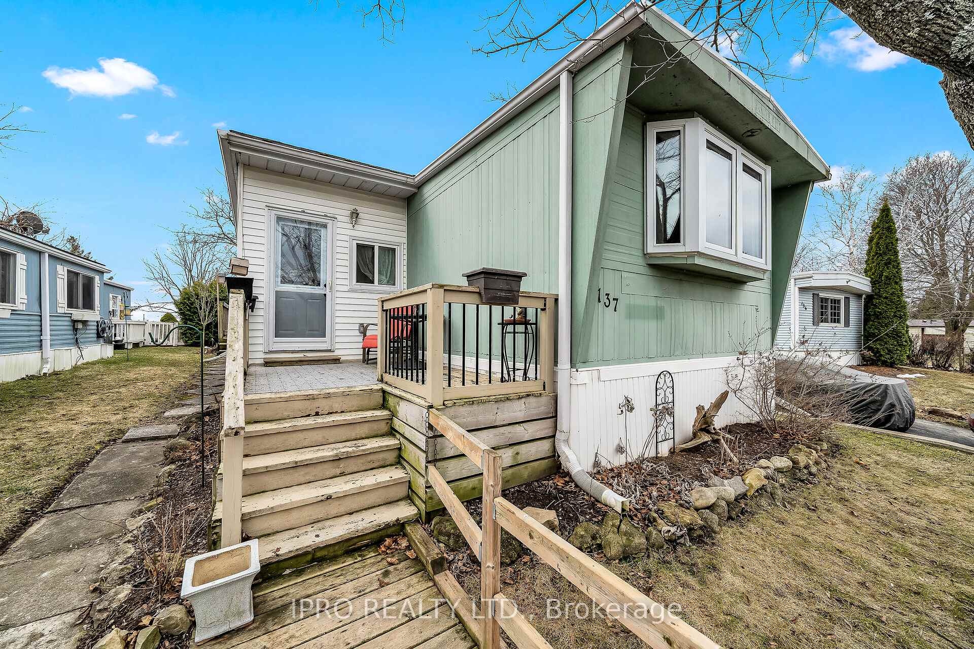 137 Maple Crescent, Hamilton, ON N0B 2J0