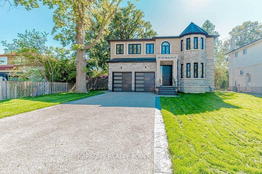 137 Mcmurchy Avenue S, Brampton, ON L6Y 1Z1