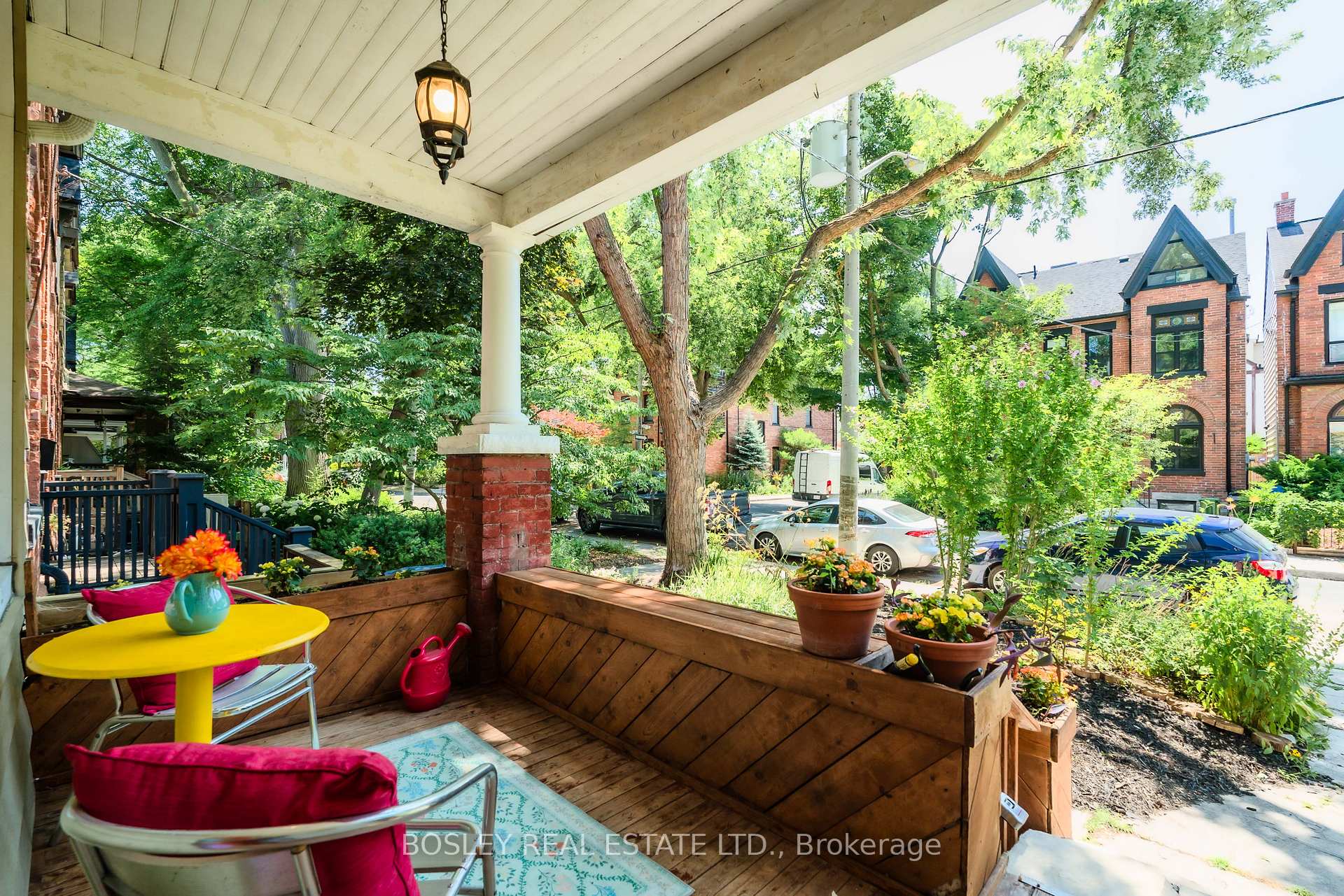 138 First Avenue, Toronto, ON M4M 1X1