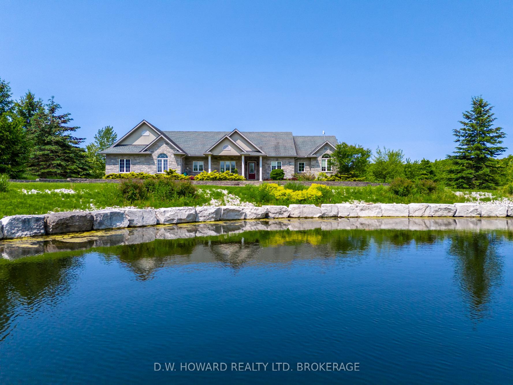 13853 Montrose Road, Niagara Falls, ON L3B 5N1