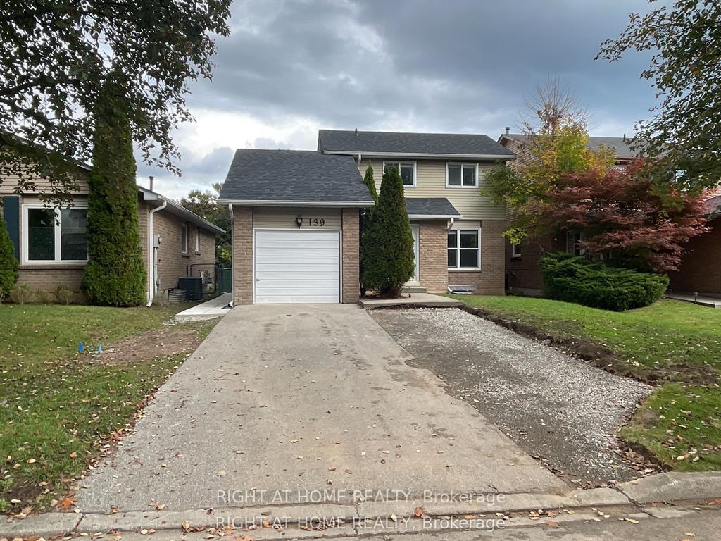 Lower Unit - 139 Riverview Street, Oakville, ON L6L 5P6