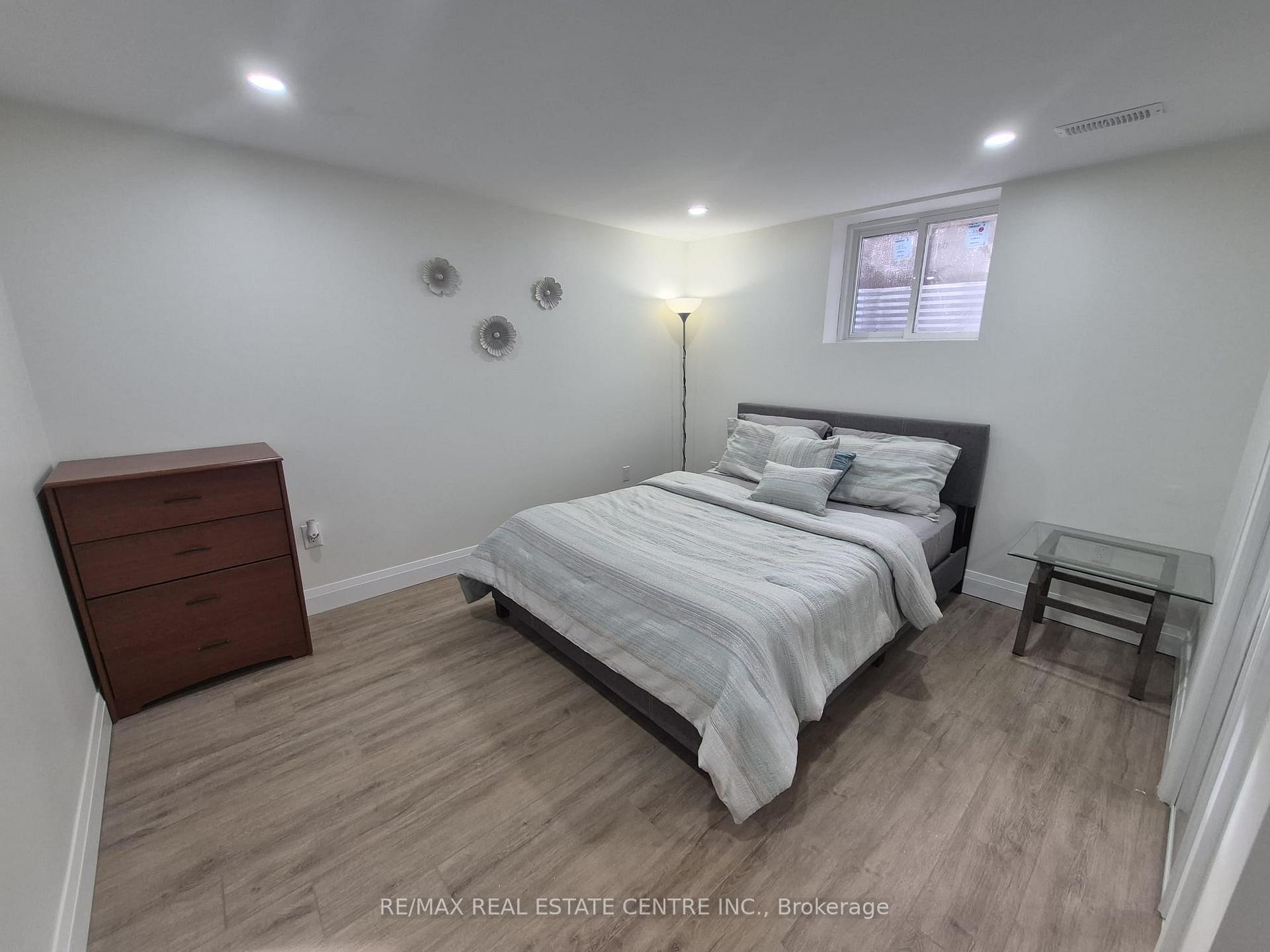 Legal Basement Unit - 1390 Conliffe Court, Mississauga, ON L5C 1R3