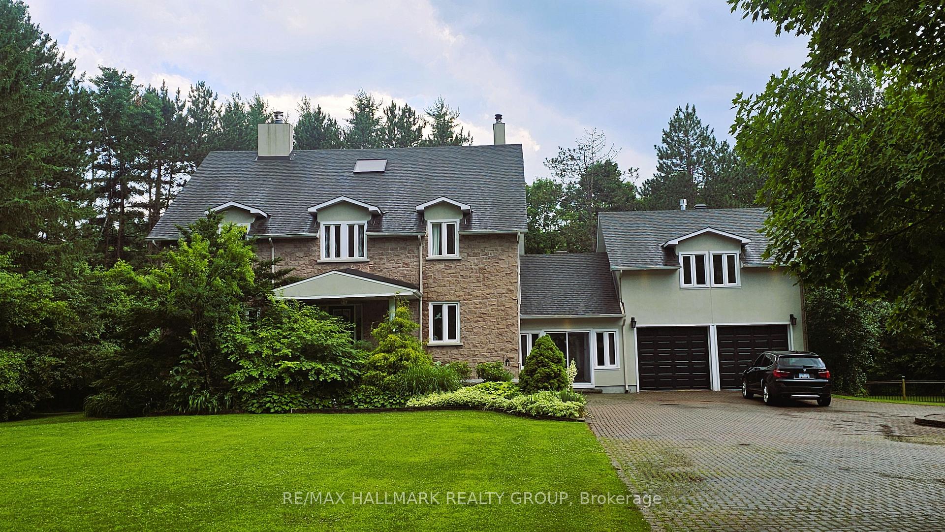 1390 Lough Drive, Orleans - Cumberland and Area, ON K4C 1A9
