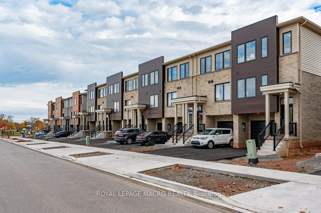 13B Bingham Road, Hamilton, ON L8H 0B5