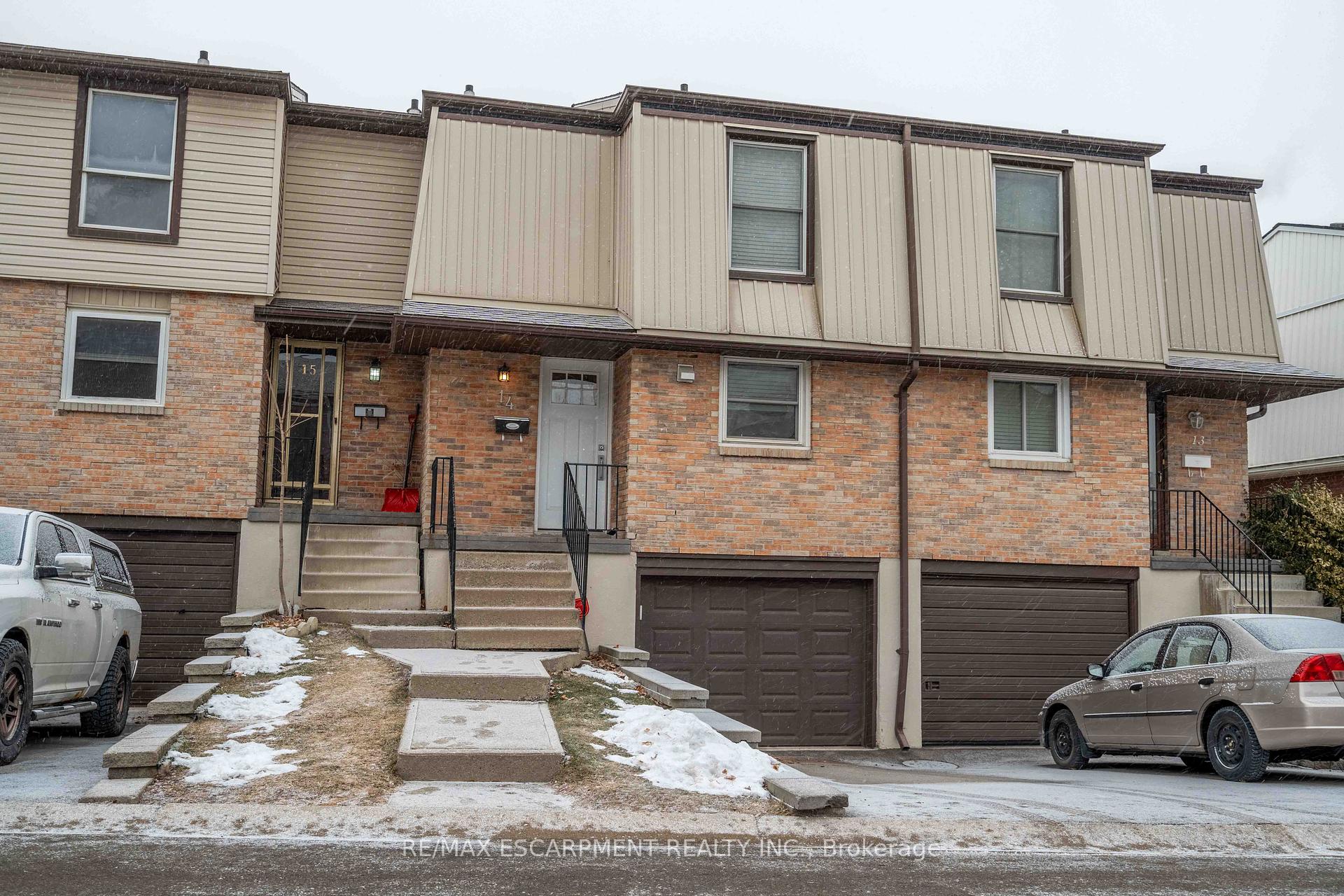 14 - 10 Angus Road, Hamilton, ON L8K 6K3