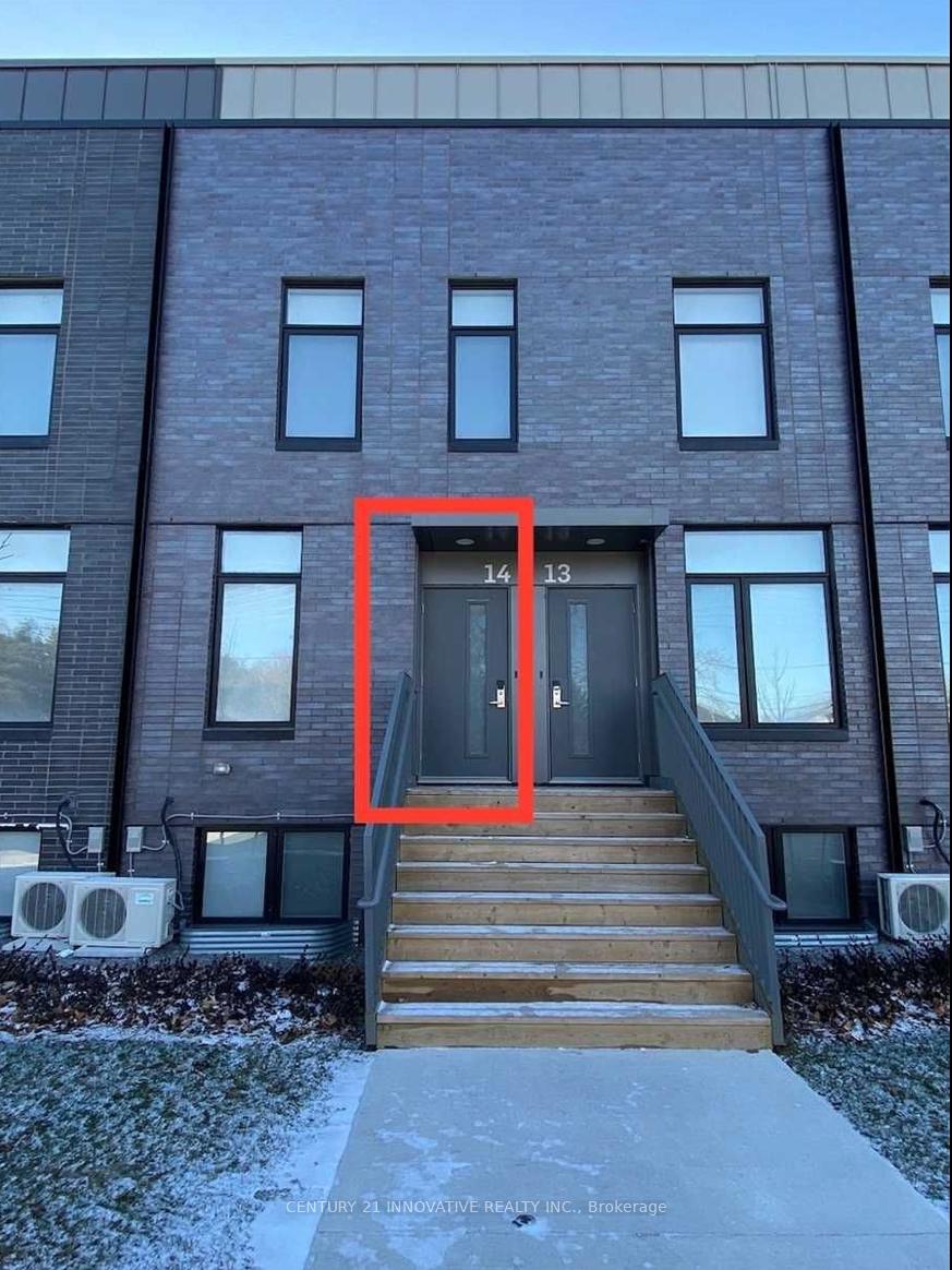 14 - 1720 Simcoe Street N, Oshawa, ON L1G 4X9