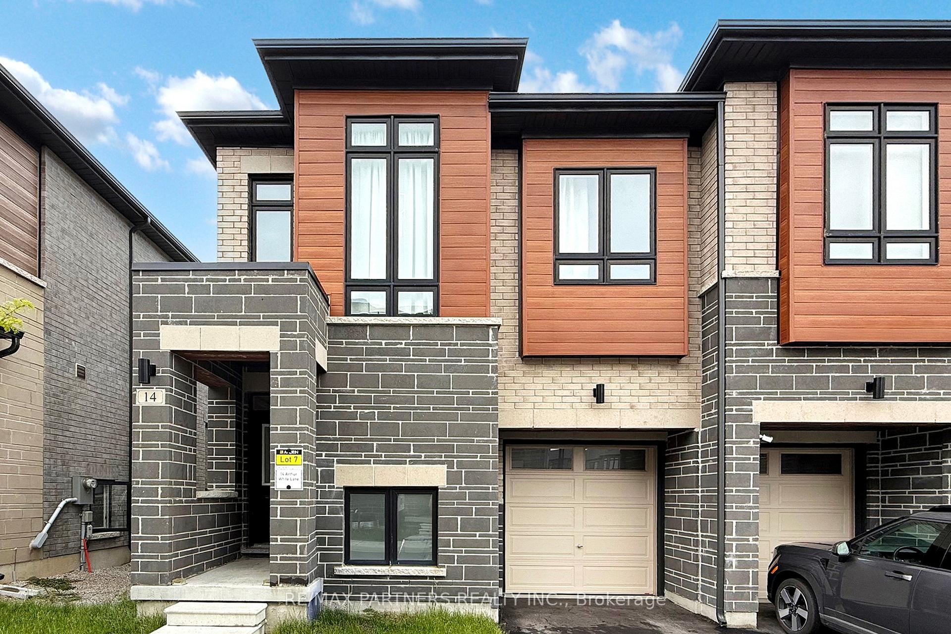 14 Arthur White Lane, Markham, ON L6E 0W2