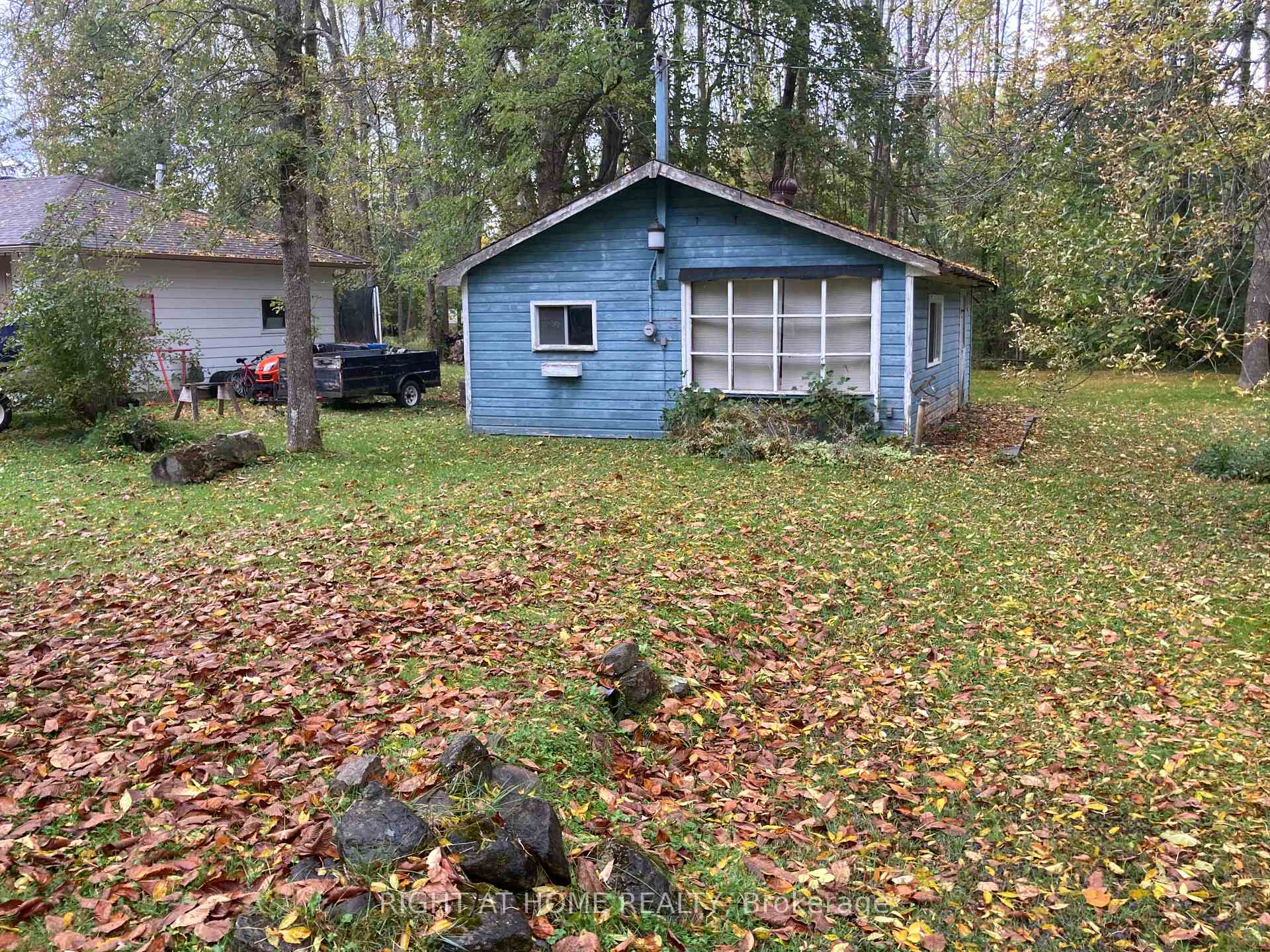 14 Barbara Avenue, Oro-Medonte, ON L0L 2E0