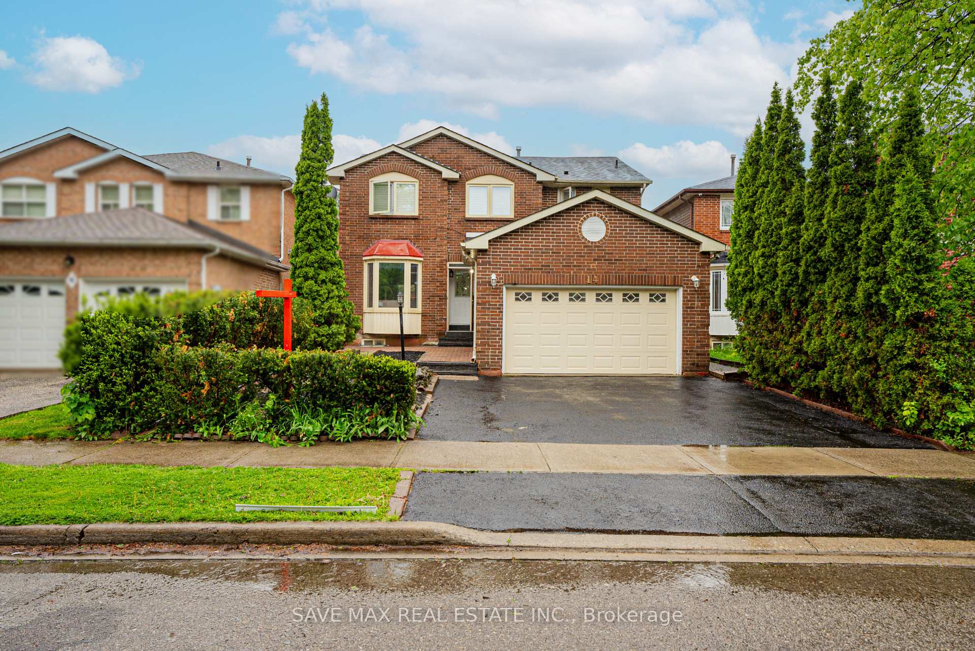 14 Conover Court, Brampton, ON L6Y 3J5