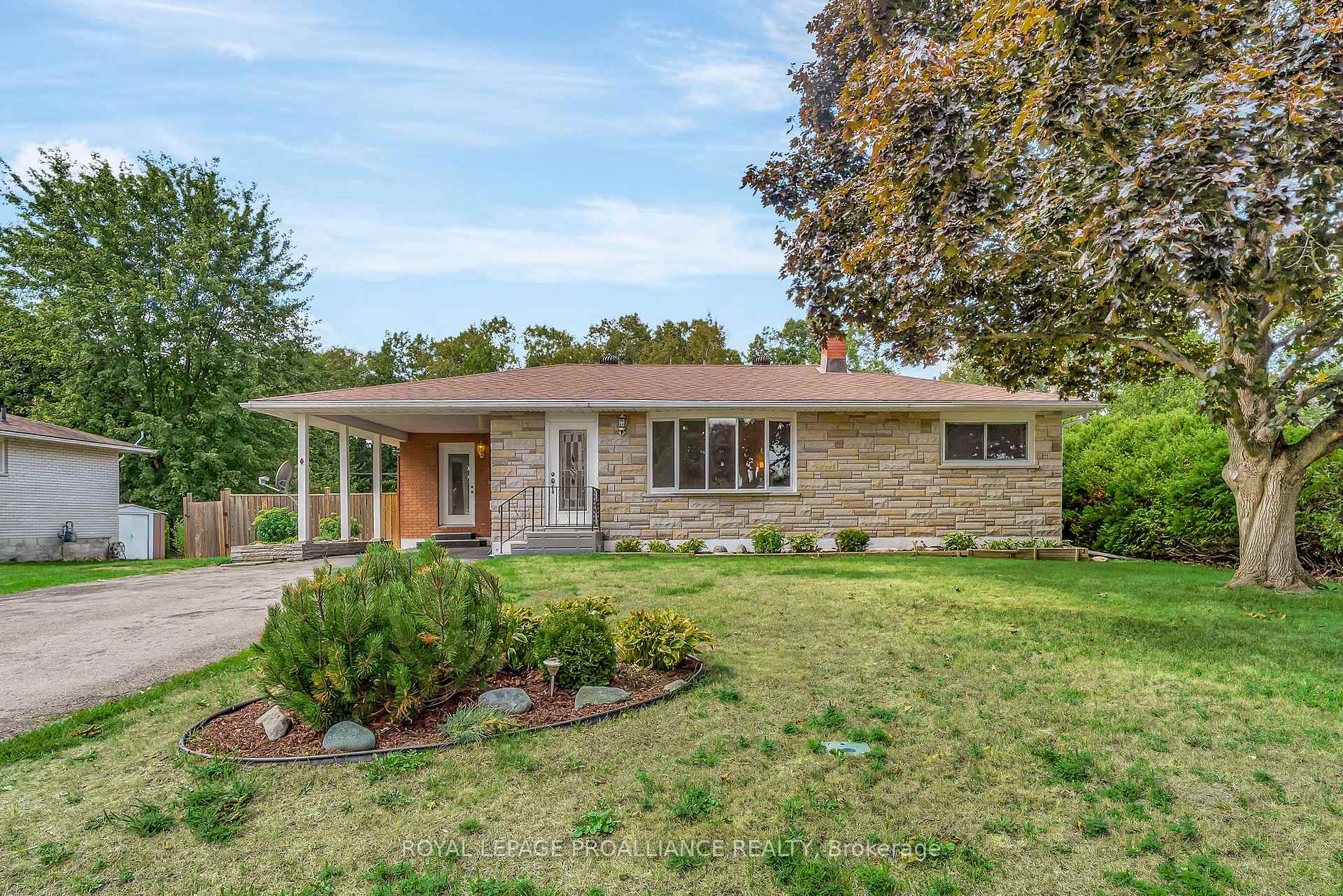 14 Haig Street, Quinte West, ON K0K 1E0