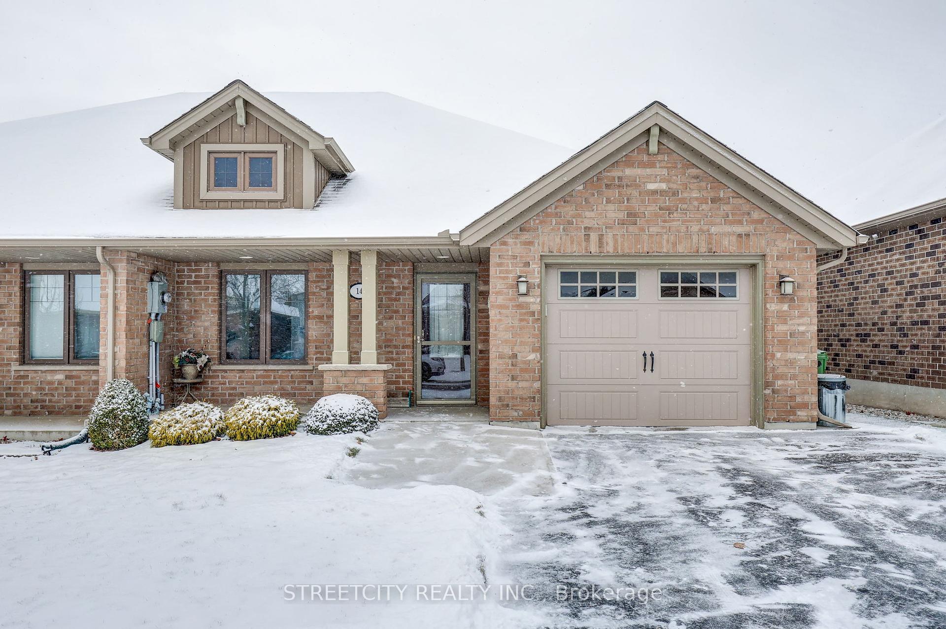 14 Hampstead Court, St. Thomas, ON N5R 5M9