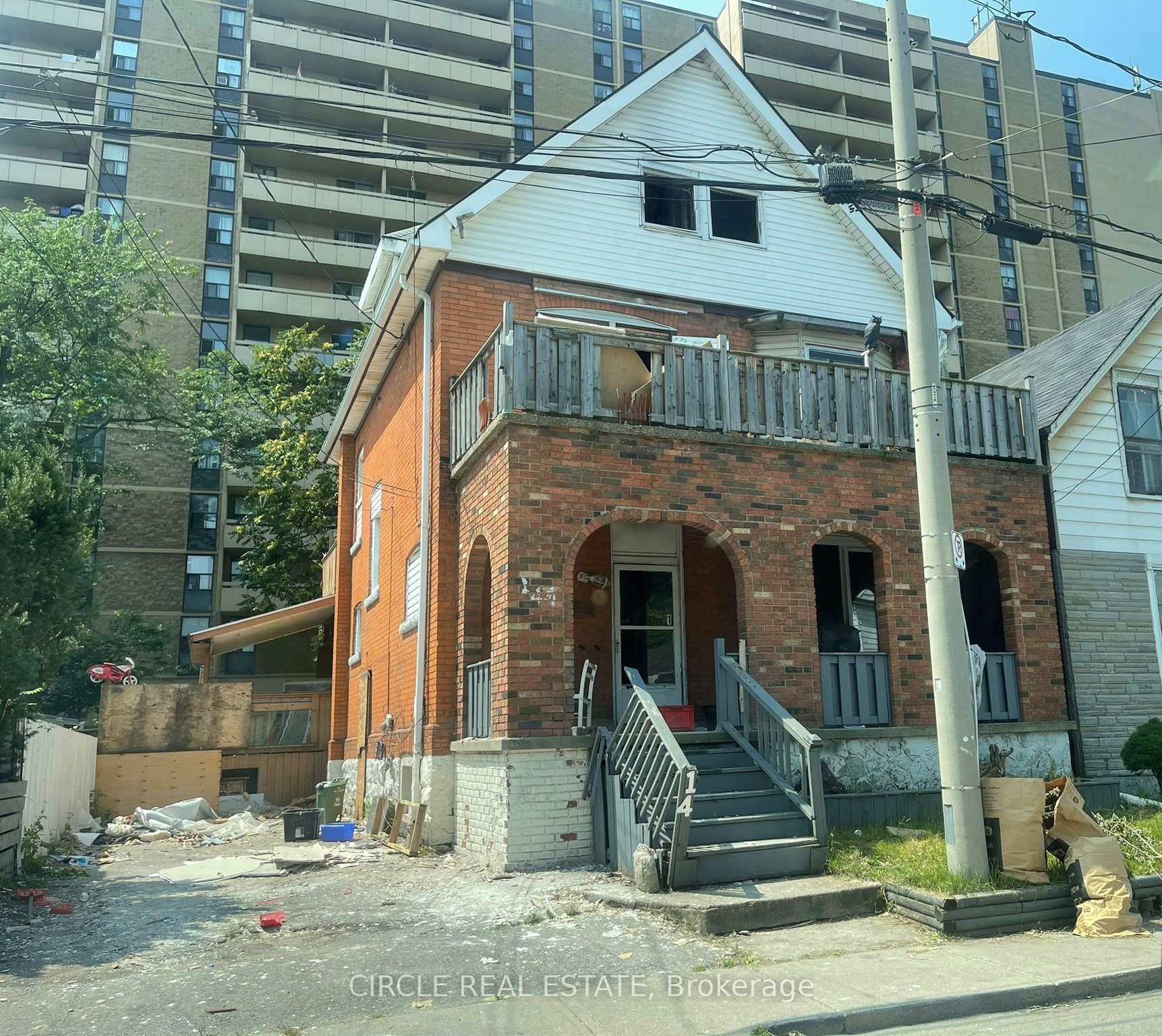 14 Huron Street, Hamilton, ON L8L 2S2