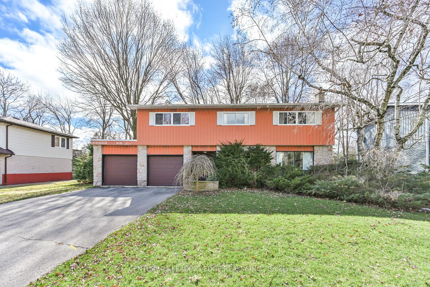 14 Jeremy Drive, Markham, ON L3R 2K6